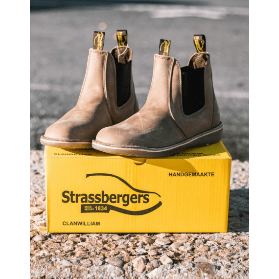 Strassbergers Marine Boot | Agrimark