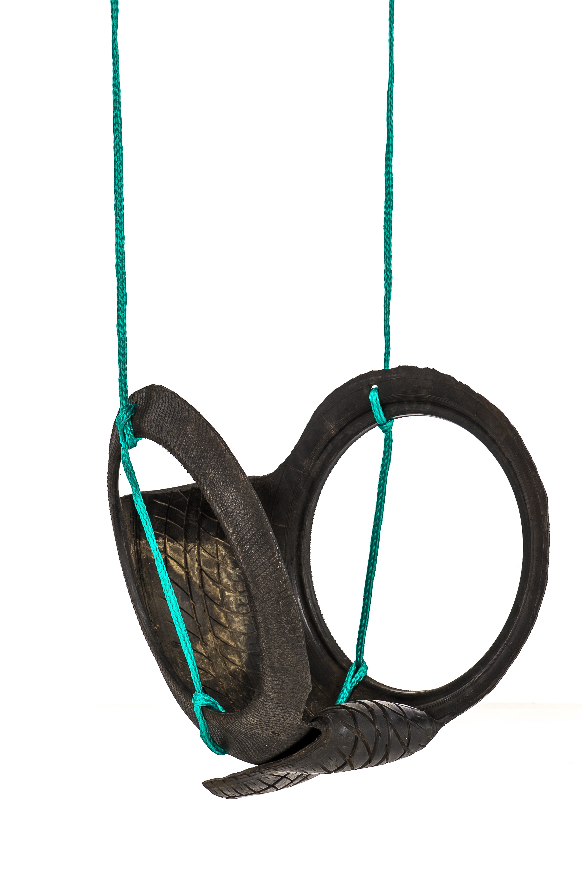 Pole Yard Tyre Swing With Rope | Agrimark