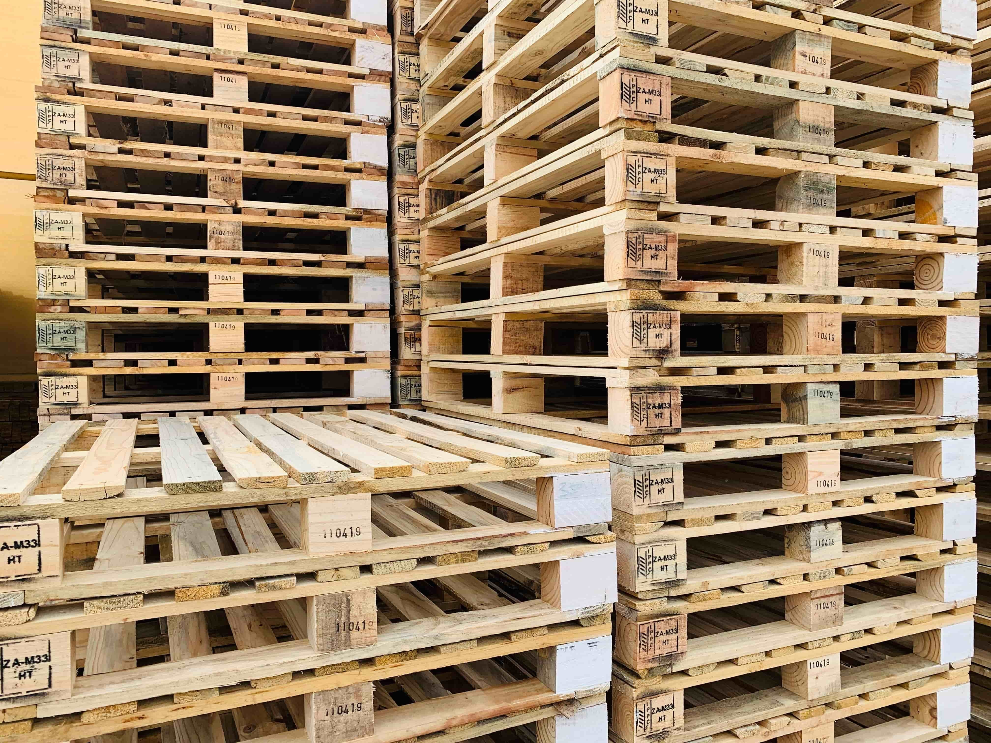 Pallet Export 1200-1000-154 HT 9S (75) White M33 | Agrimark
