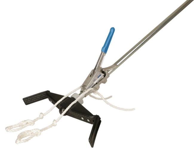 Kalvejekk med plast-vinkler & 2020 mekanisme Akselsens Agenturer A/S