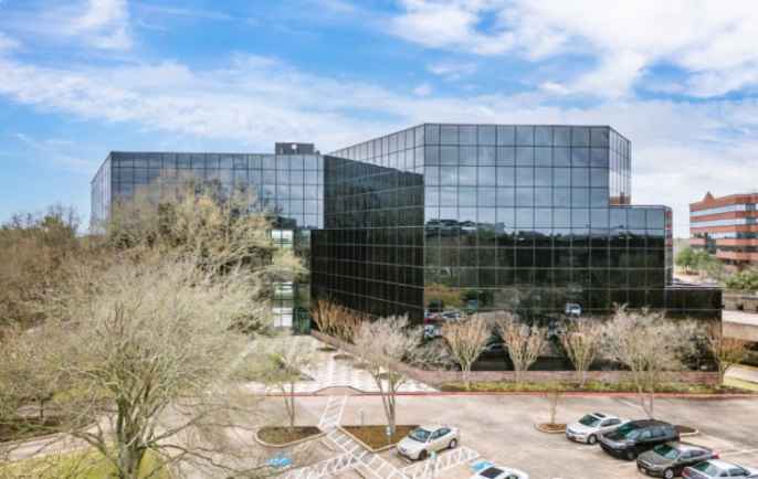 Houston Virtual Office on Wilcrest Drive with Mail Handling