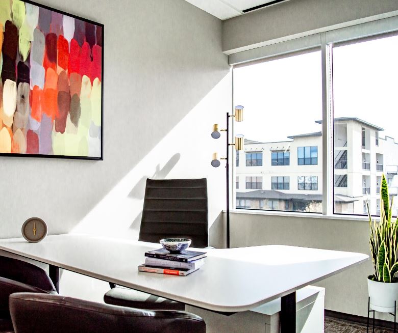 Dallas Virtual Office on N Central Expressway with Mail Handling