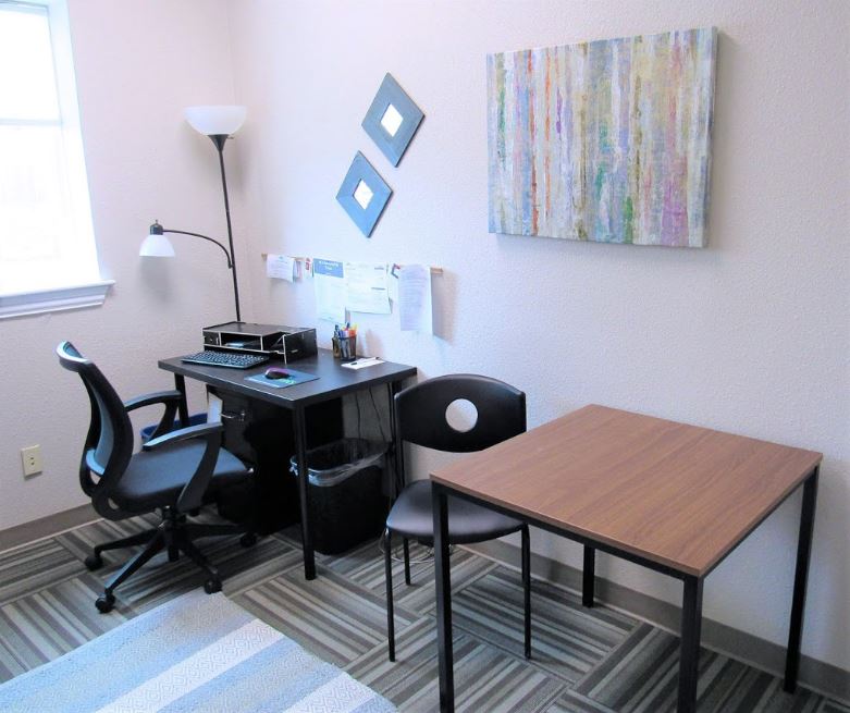 Fort Worth Virtual Office on Park Place Ave. with Mail Handling