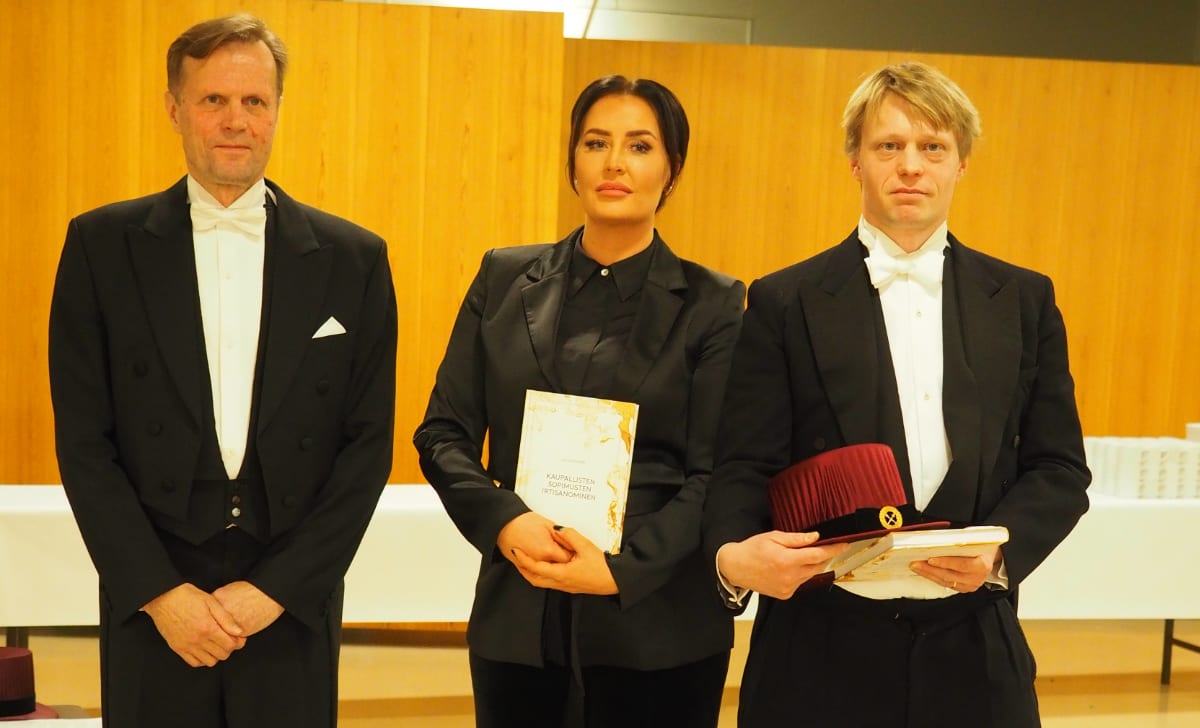 Tutkimuksessa on tärkeä yhdistää käytäntöä ja teoriaa – irtisanomista ...