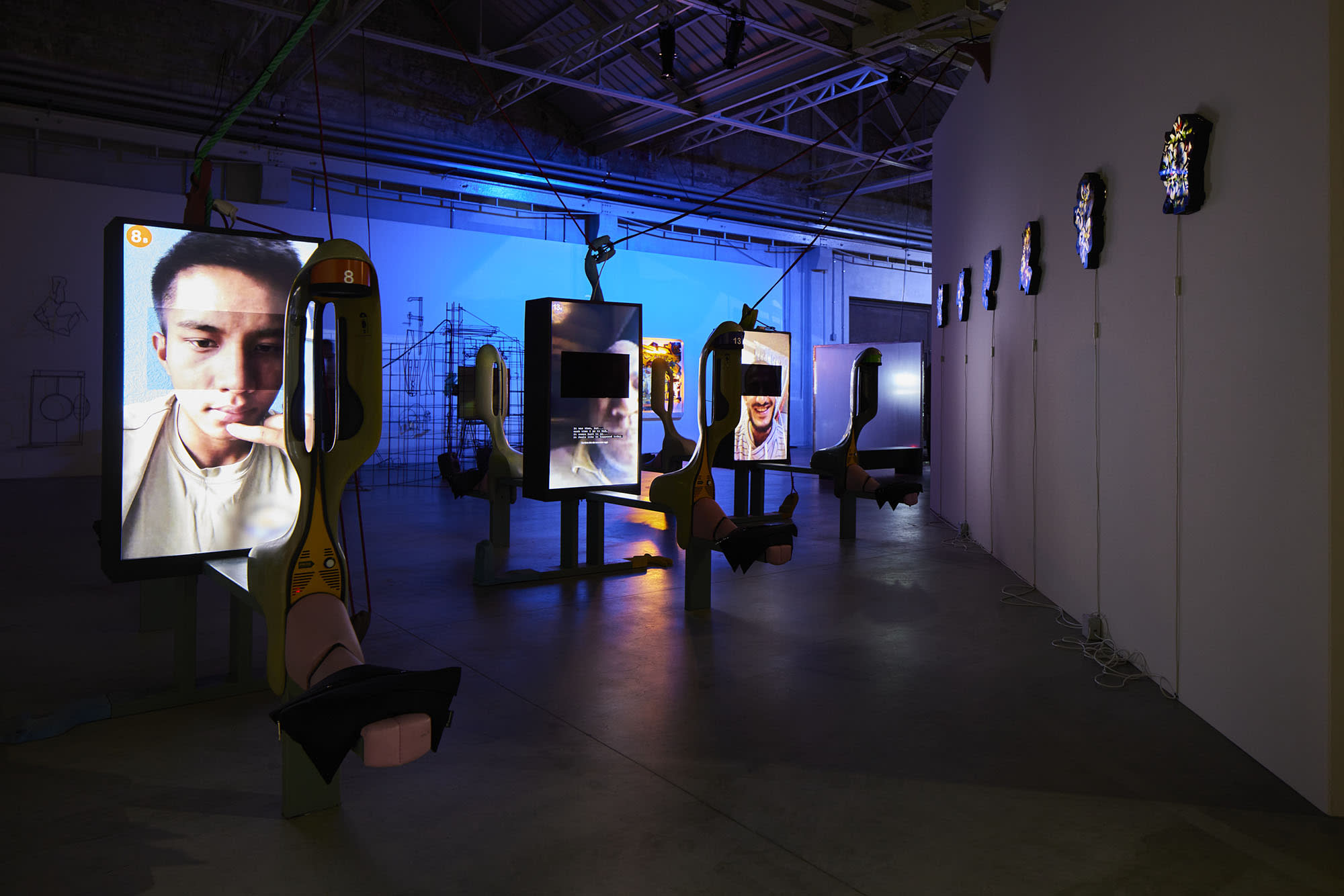 Neïl Beloufa // Digital Mourning // Pirelli HangarBicocca - Alto Piano