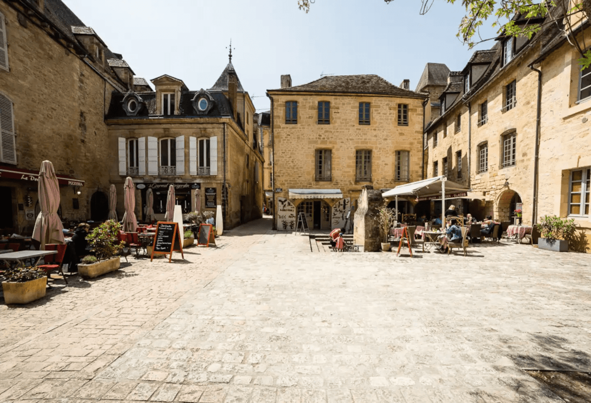 2 pièces centre ville - Sarlat Appartements de la Boétie - Dordogne