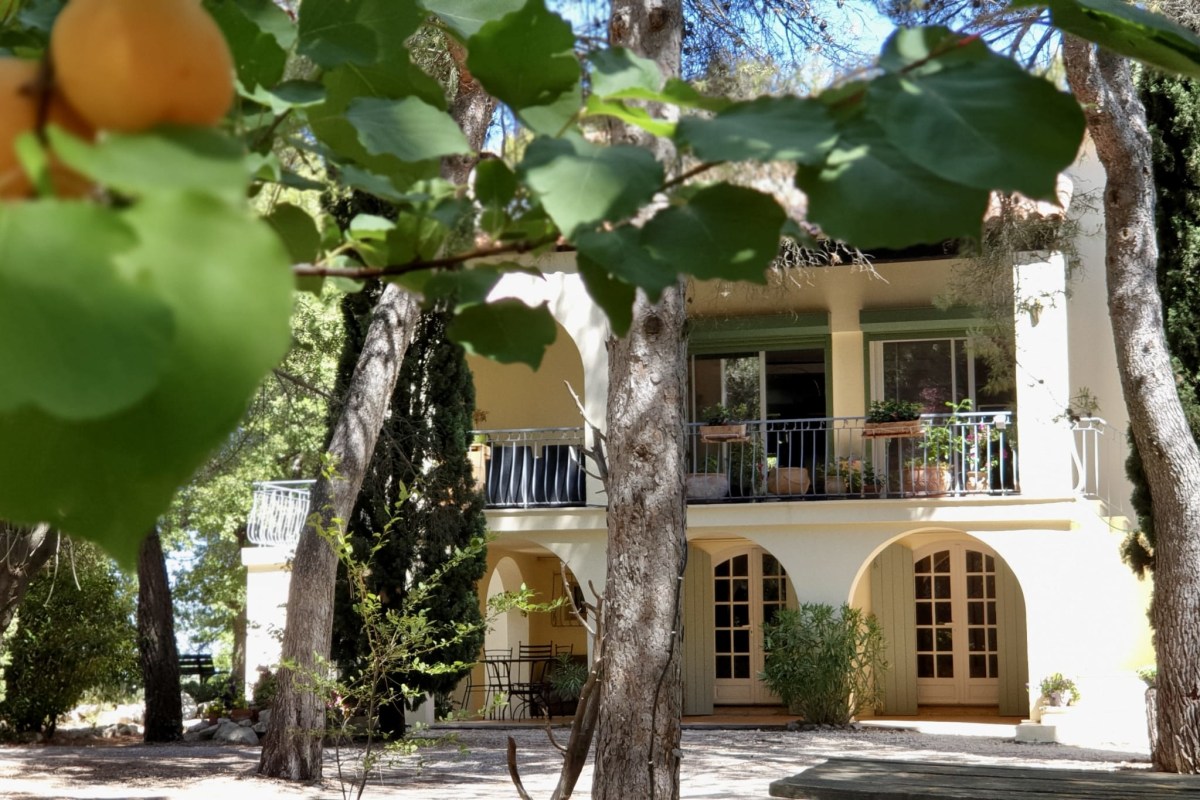 Bed and breakfast and gîtes Le Laou - Mimet - Bouches du Rhône