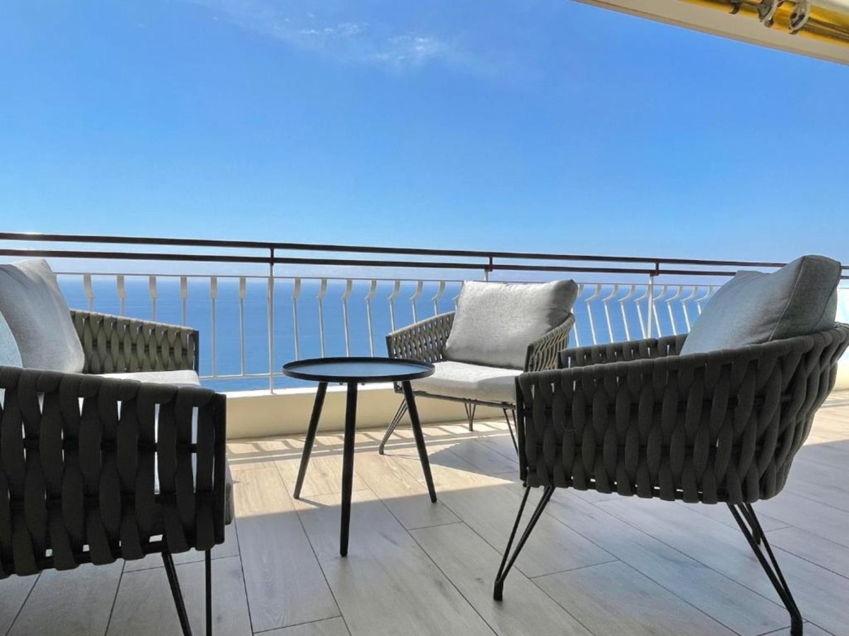 Focus sur le restaurant Le Cabanon