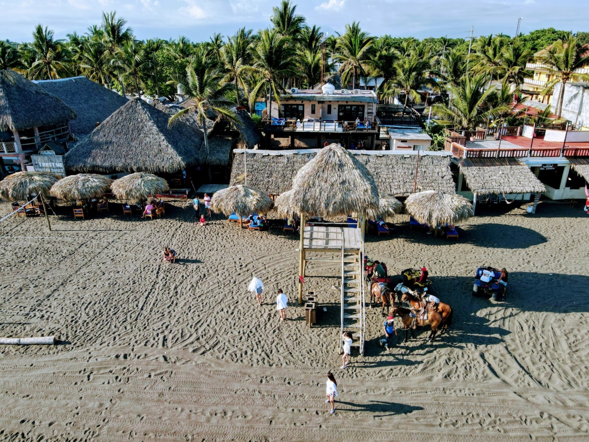 Johnny's Place Hotel | Eco Bungalow 5 en Monterrico