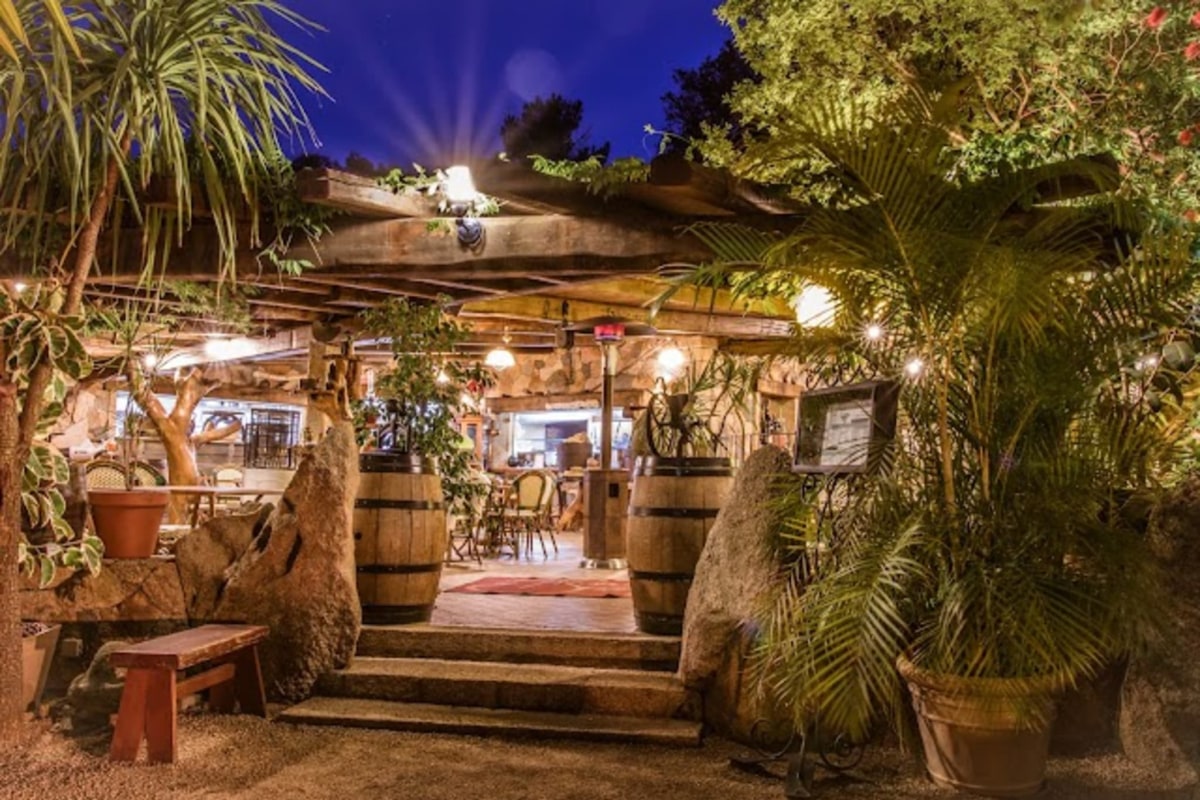 ALMA ROSSA - Fiori Di Cala Rossa, , LECCI