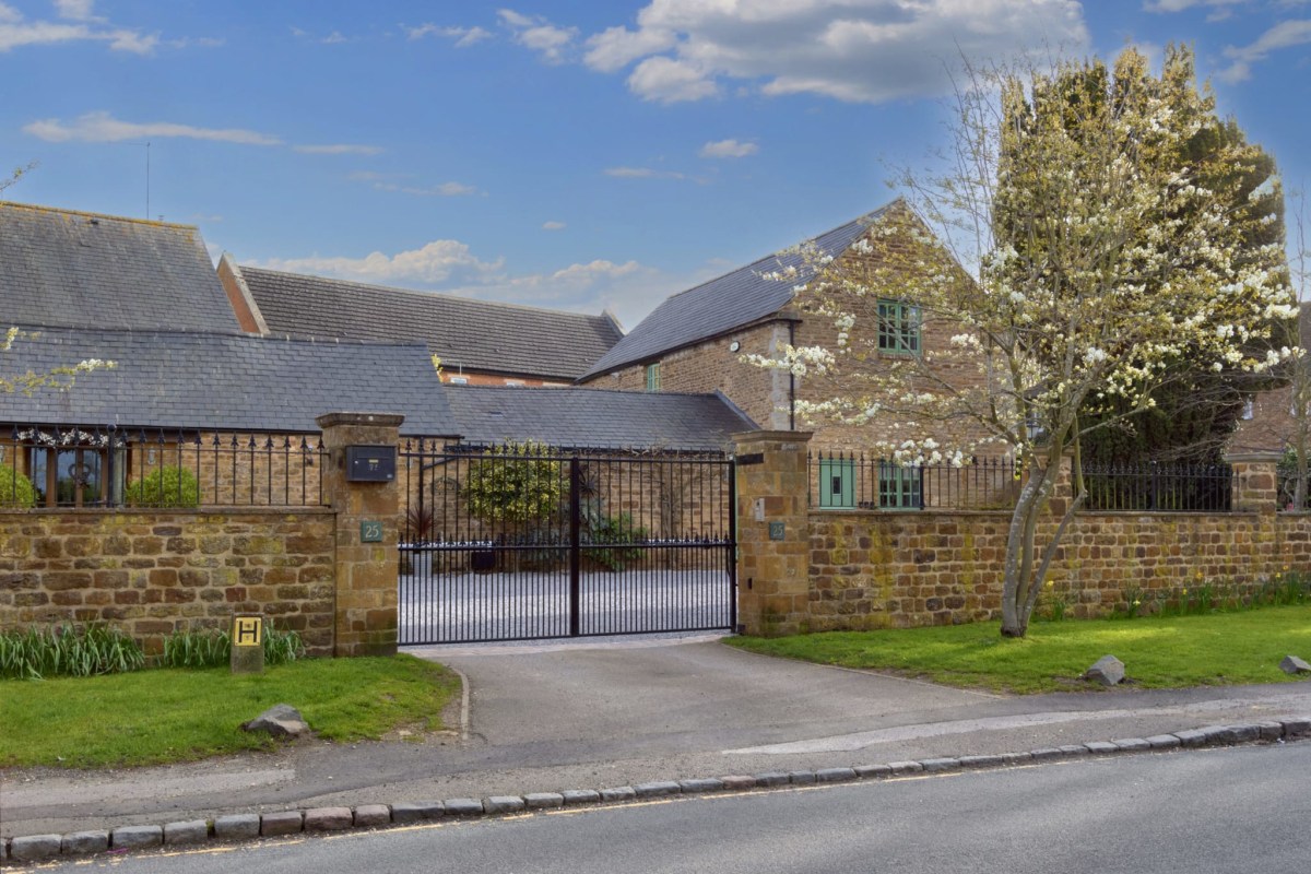 Luxury Accommodation at The Old Stables