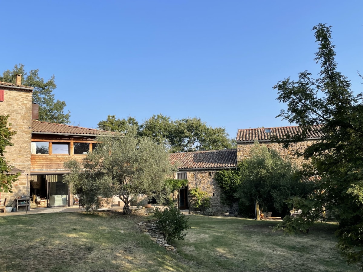 Accueil |Le Mas de Dieusse / Gîtes et chambre d'hôtes