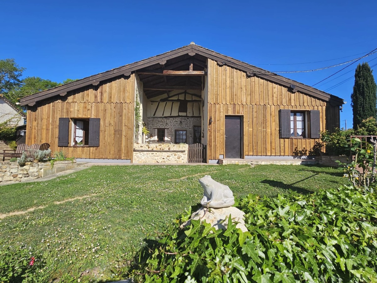 Bed and breakfast, gîtes, roulottes and table d'hôtes