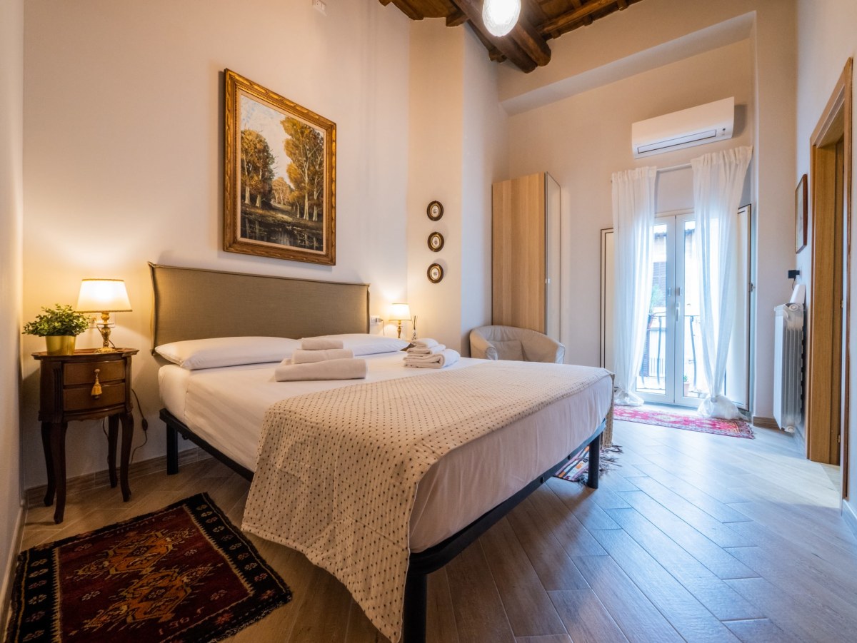 Minerva House Rome | Comfort and Elegance