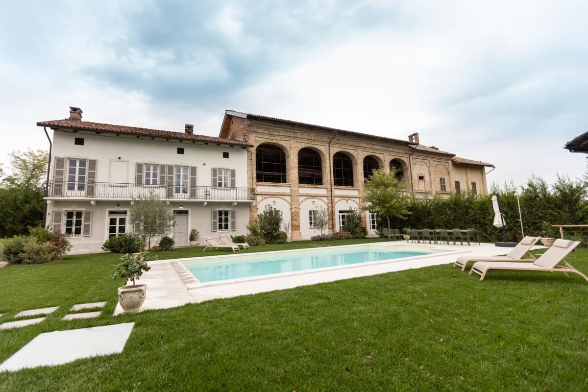 Villa Monastero | Serene 16th Century Monastery Room