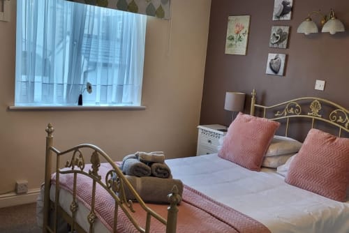 Welcome to Ferndene Guest House