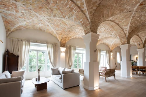 Villa Monastero | Serene 16th Century Monastery Room