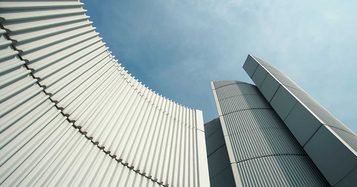 How Does Inflation Affect the Yield Curve?