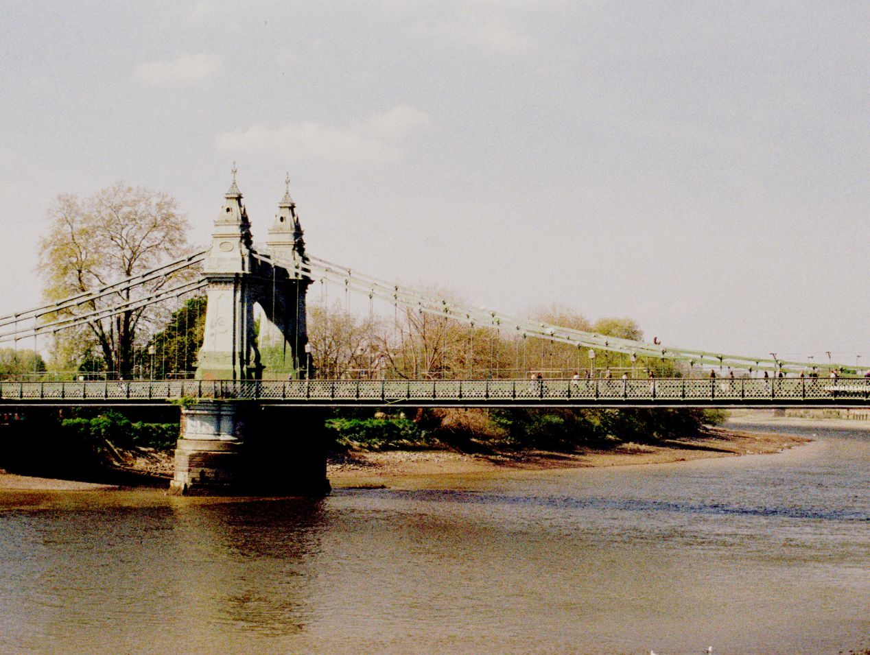 Clusters of Discrete Dots