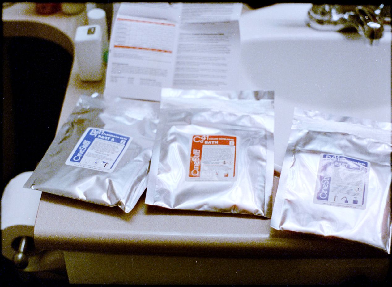 Developing Colour Film as an Absolute Beginner