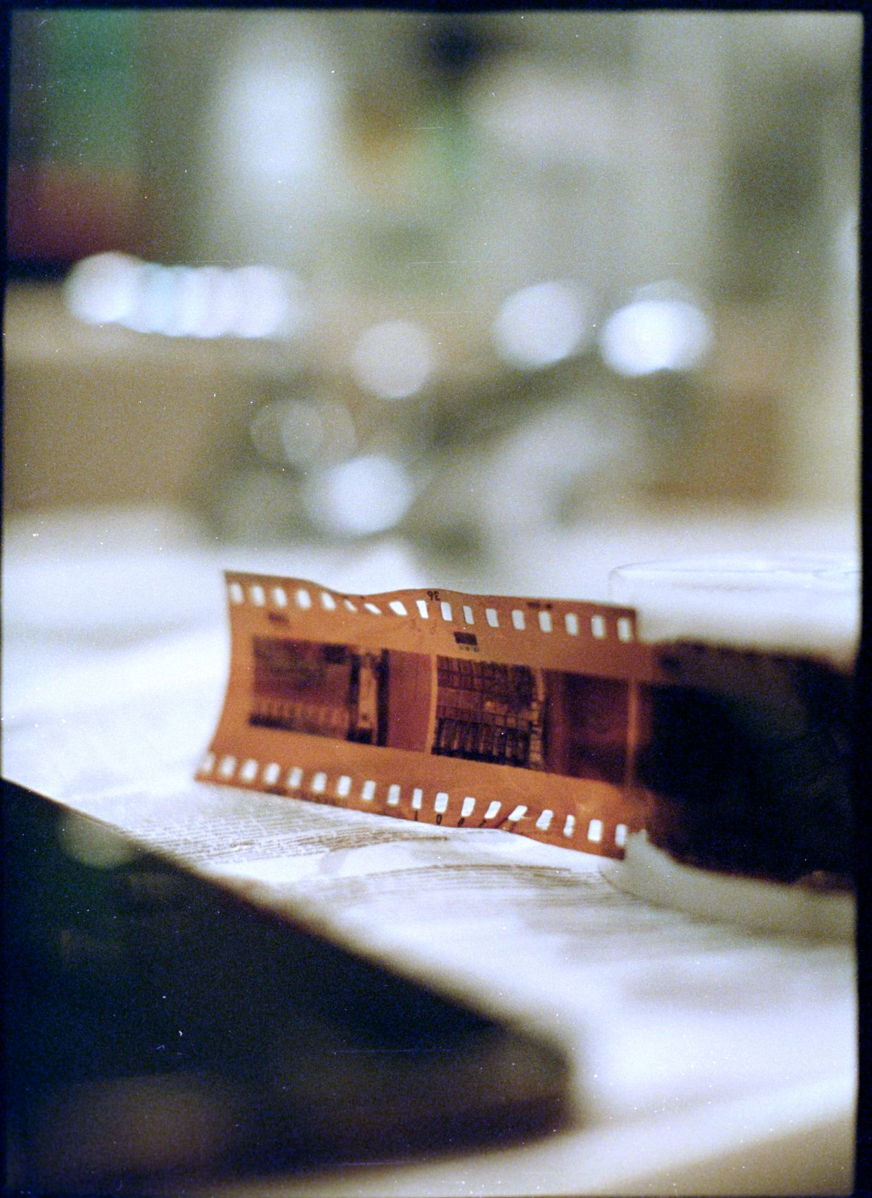 SantaColor 100 a.k.a. Kodak Aerocolor IV Film Review