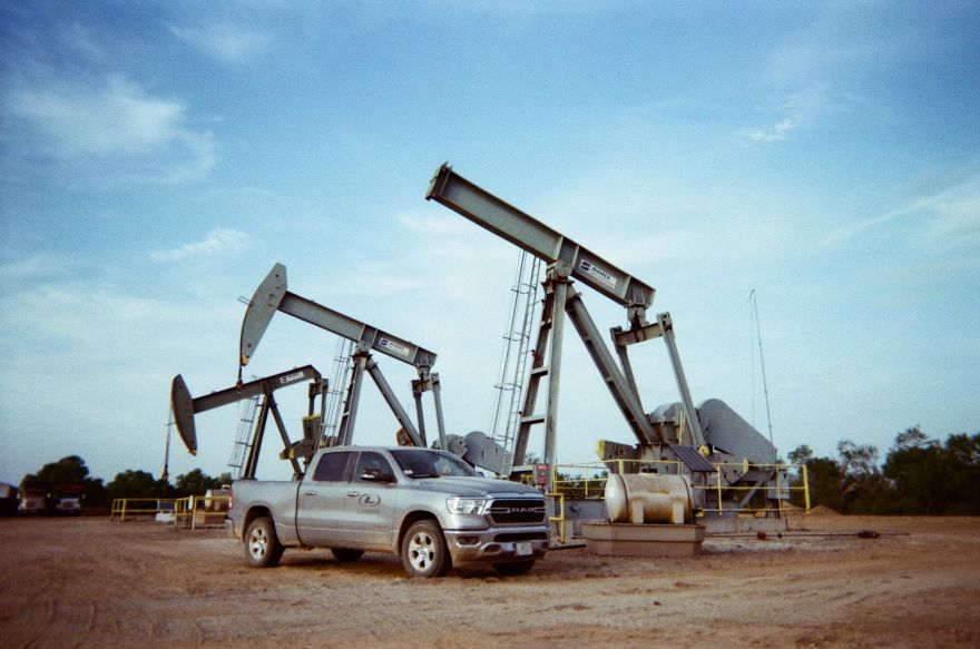 Hydraulic Fracturing: Frac Fleets on Film