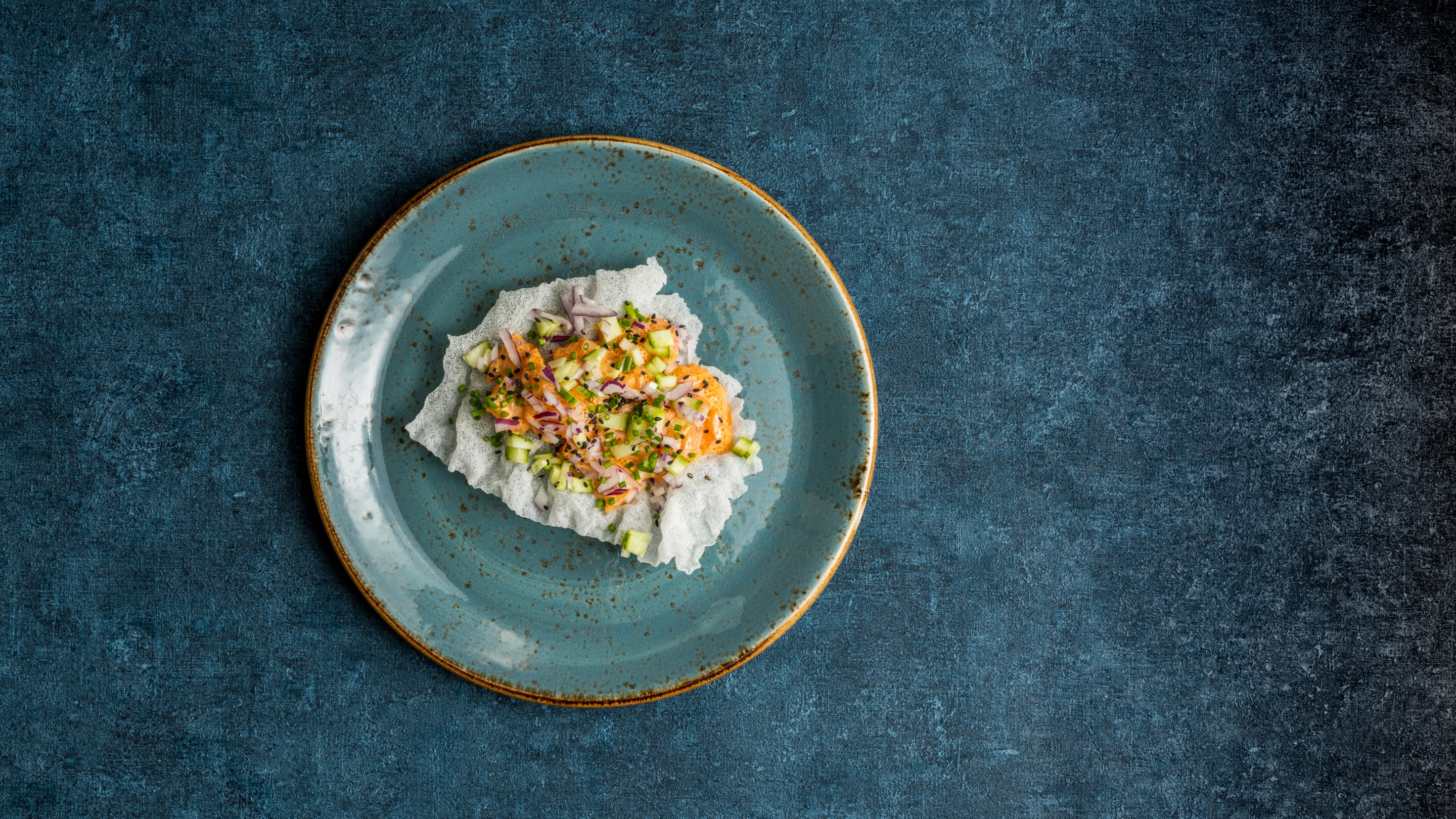 Rice chips and Andfjord Salmon a la TikTok