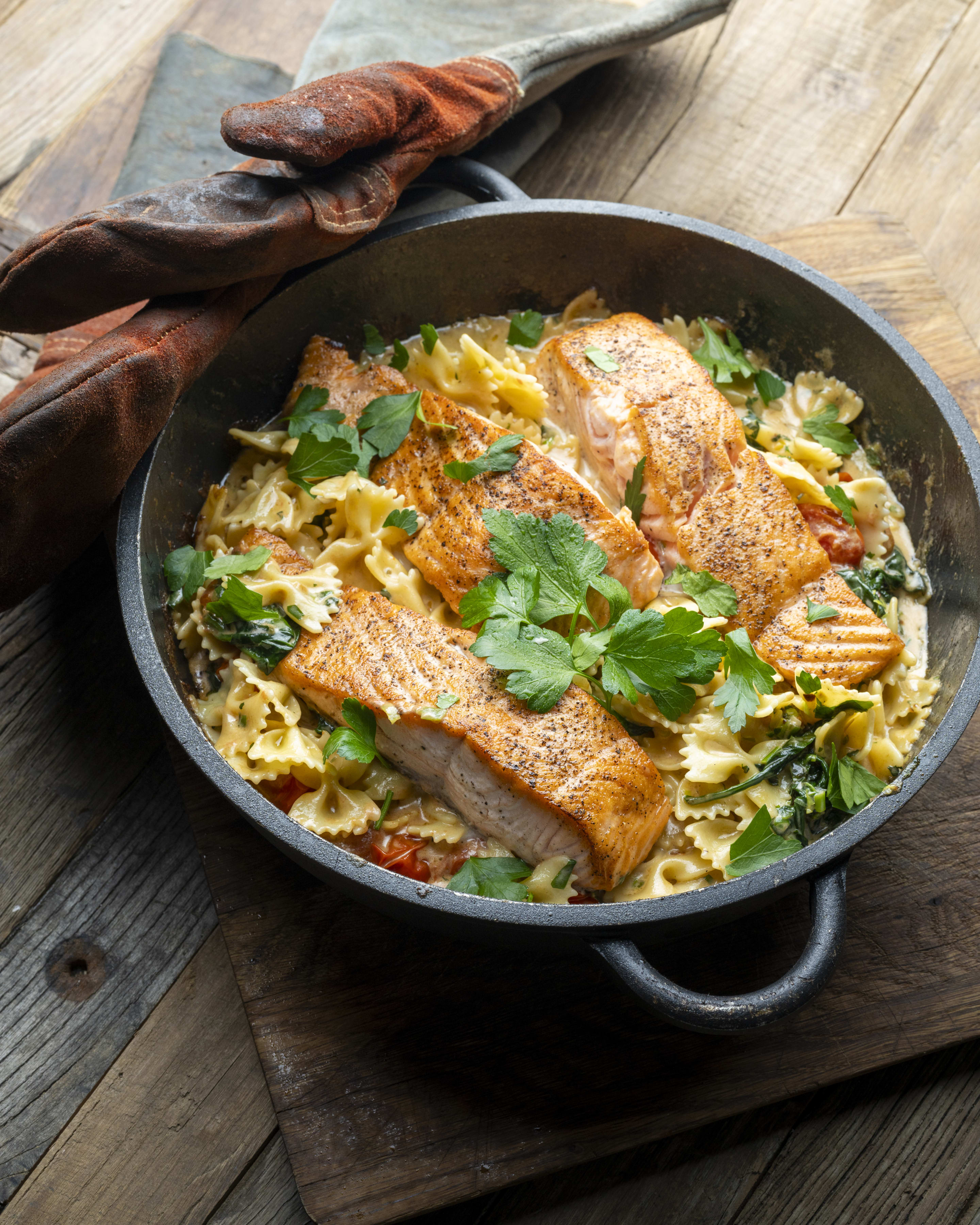 Italiensk variant av Andfjord-laks i jerngryte