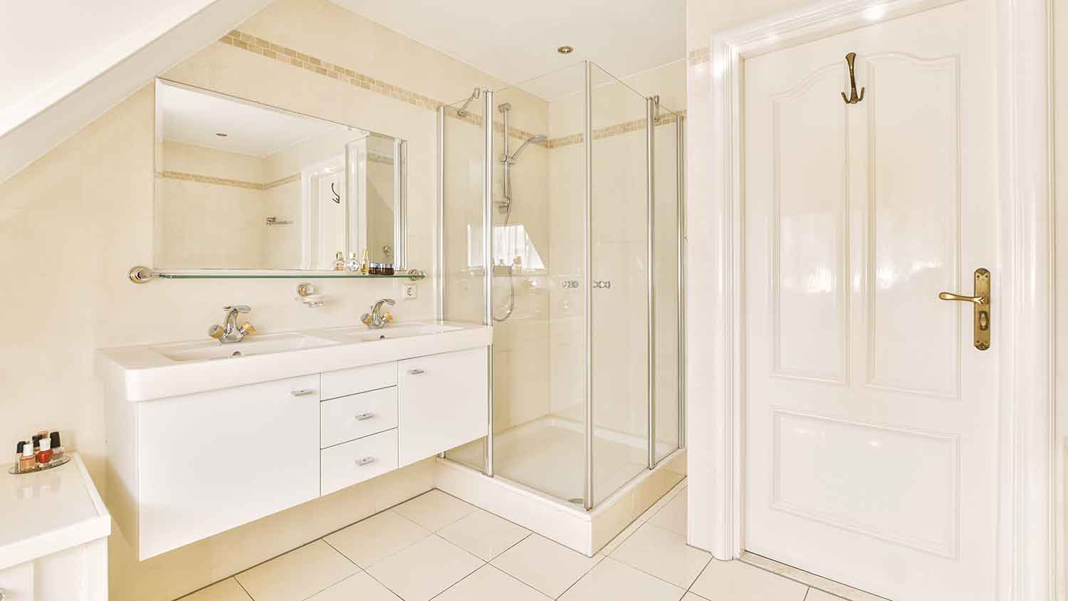 Who Should I Hire to Install a Shower Door? | Angi