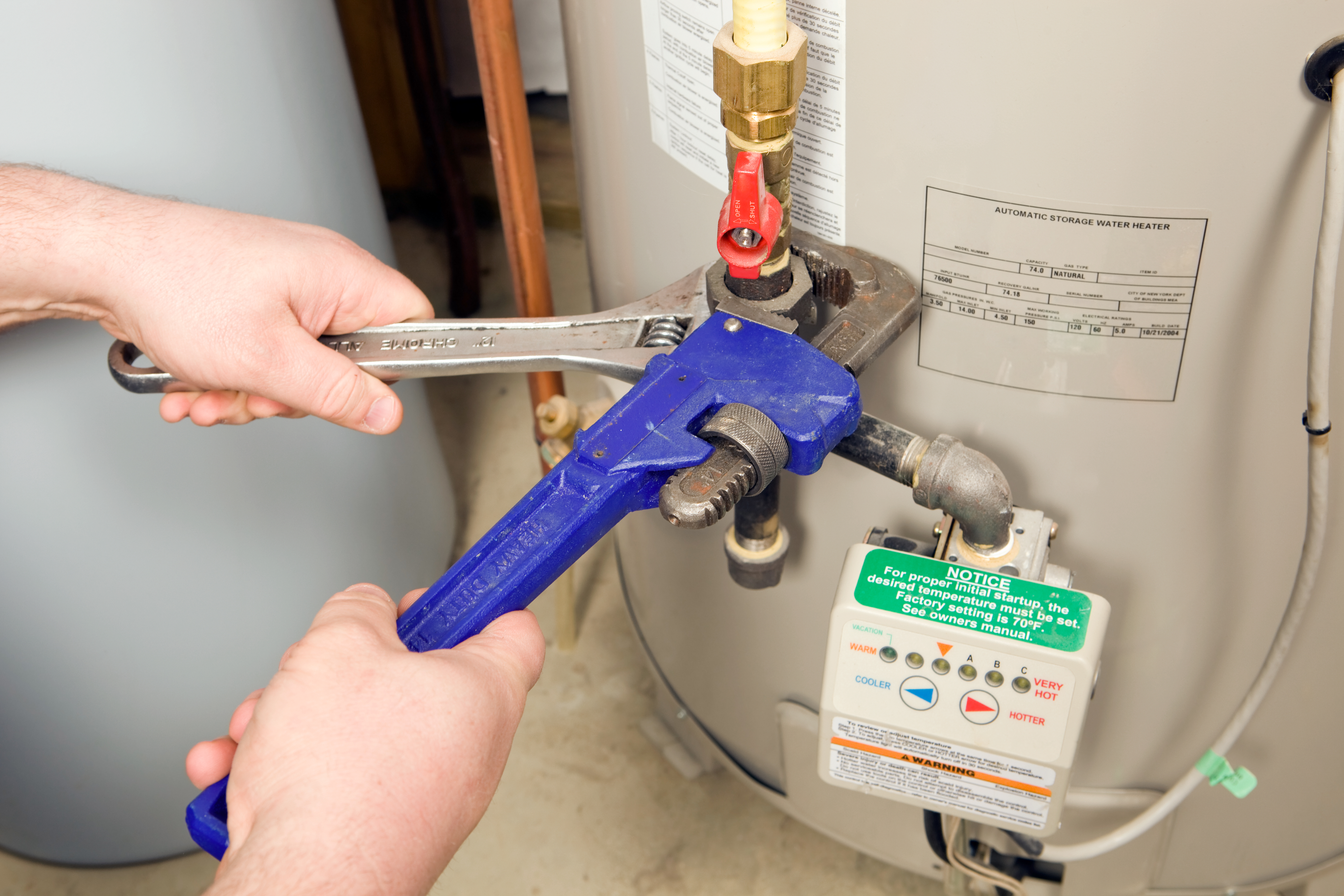 Hire the Best Local Water heater repair pros Near Me with Reviews | Angi