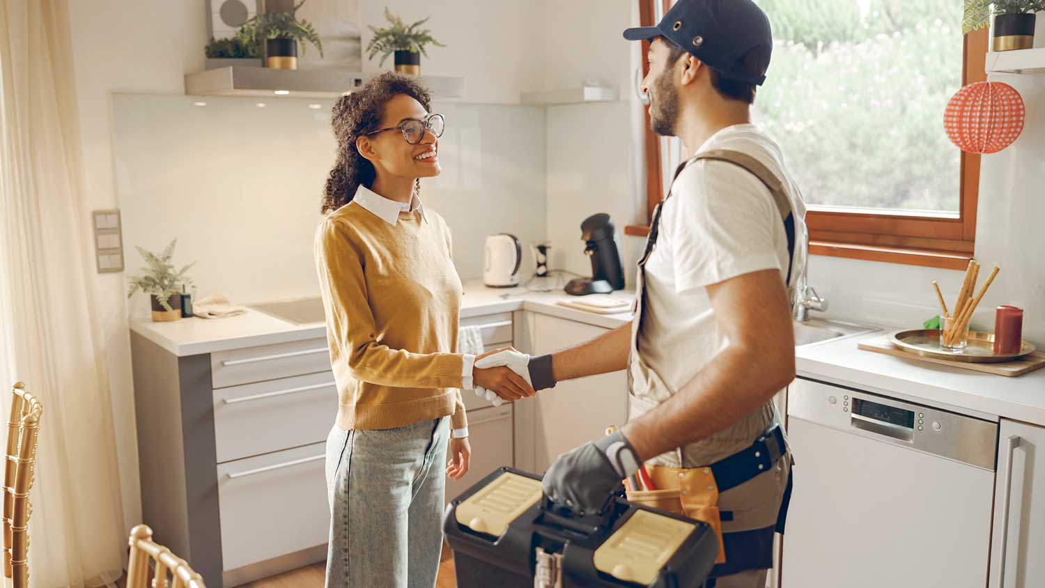 How Much Does It Cost For An Emergency Plumber in Los Angeles, CA? | Angi