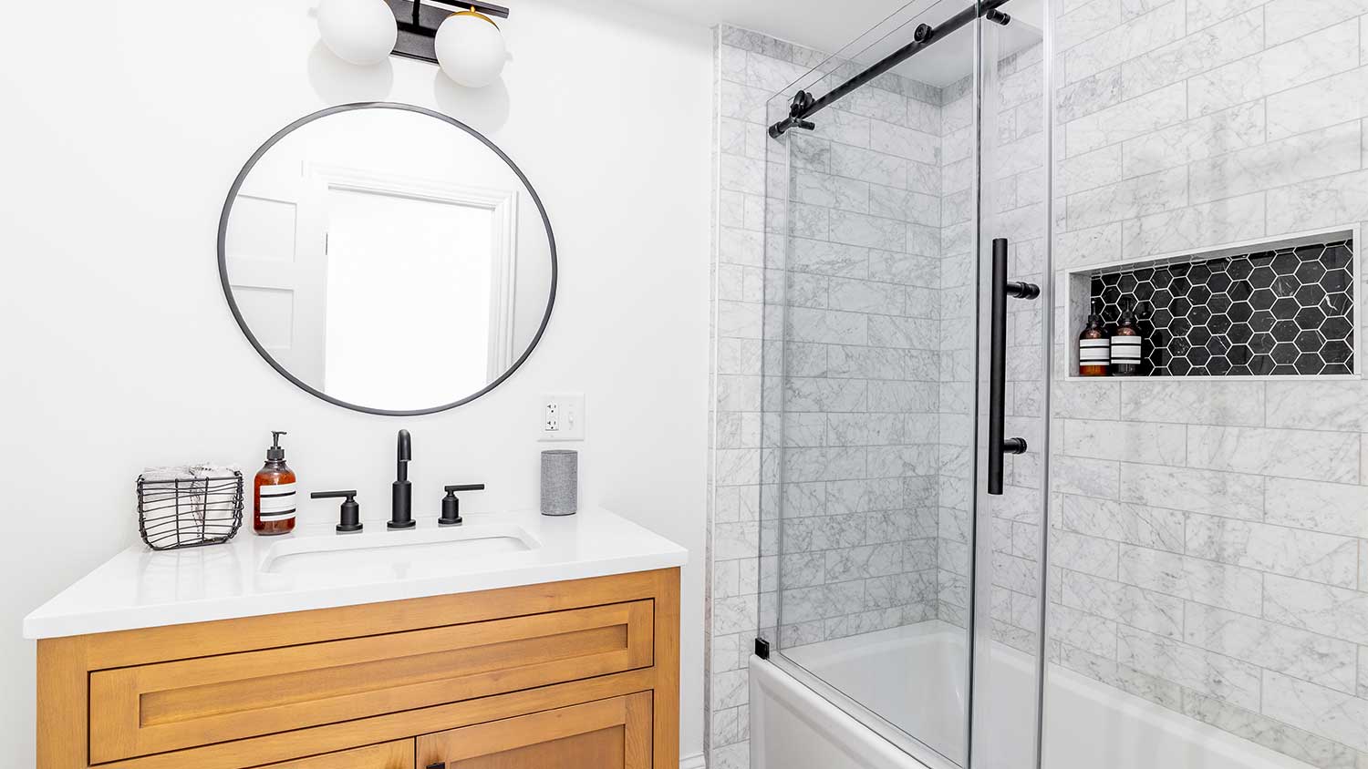 How Much Does It Cost to Tile a Shower in New York, NY? | Angi