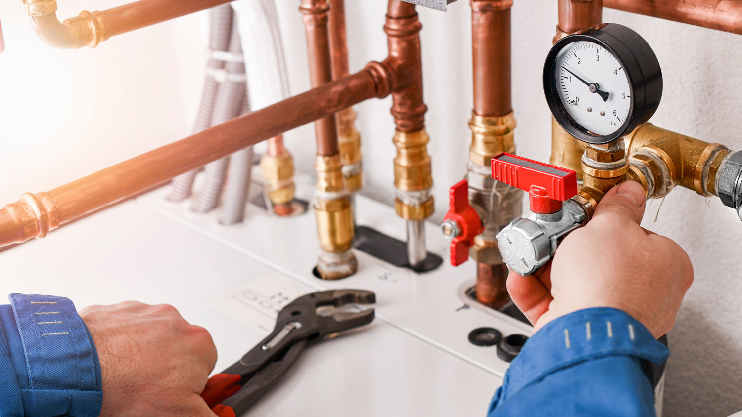 What Is an Earthquake Gas Shutoff Valve? | Angi