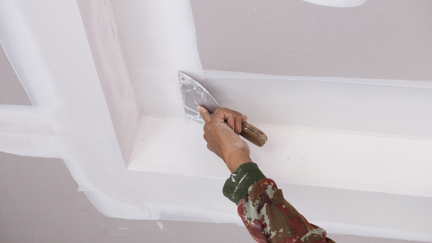 7 Types of Plaster Finishes for Interior Walls | Angi