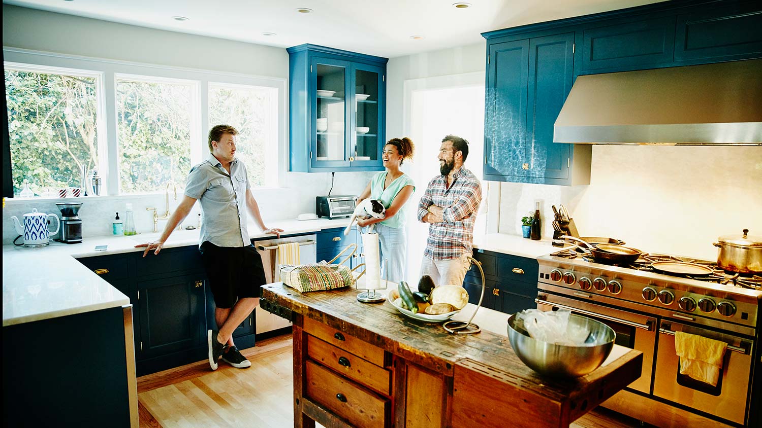 How Much Do Custom Cabinets Cost? [2026 Data] | Angi