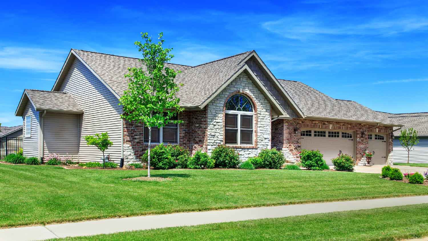 12 Parts of Roof Framing You Should Know | Angi