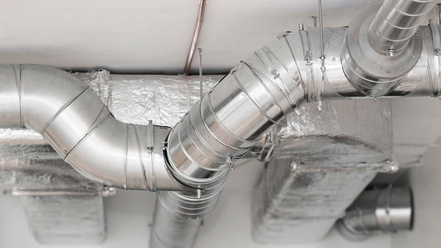 What Is the Best Ductwork for Crawl Spaces? | Angi