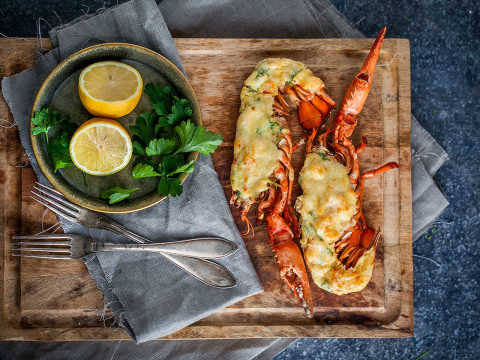 Elegant hummertoast | folk o folk