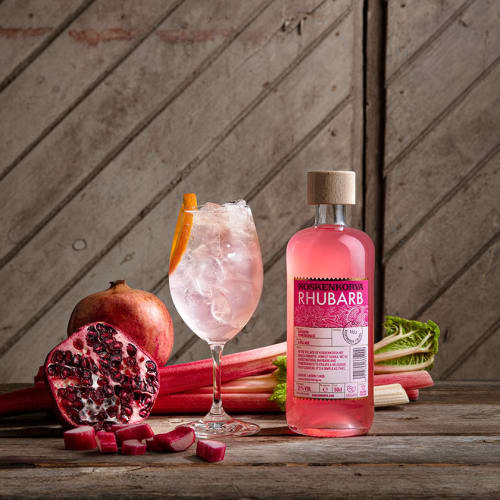 Rhubarb Smash - cocktail med Koskenkorva Rhubarb | Folkofolk