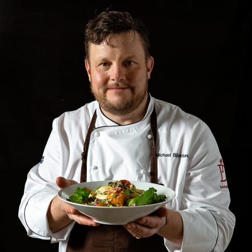 Micken rustiikkinen maalaissalaatti | Viinimaa