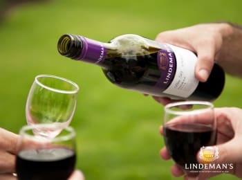 Lindeman's punaviinit Australiasta | Viinimaa - inspiroidu viinistä ...