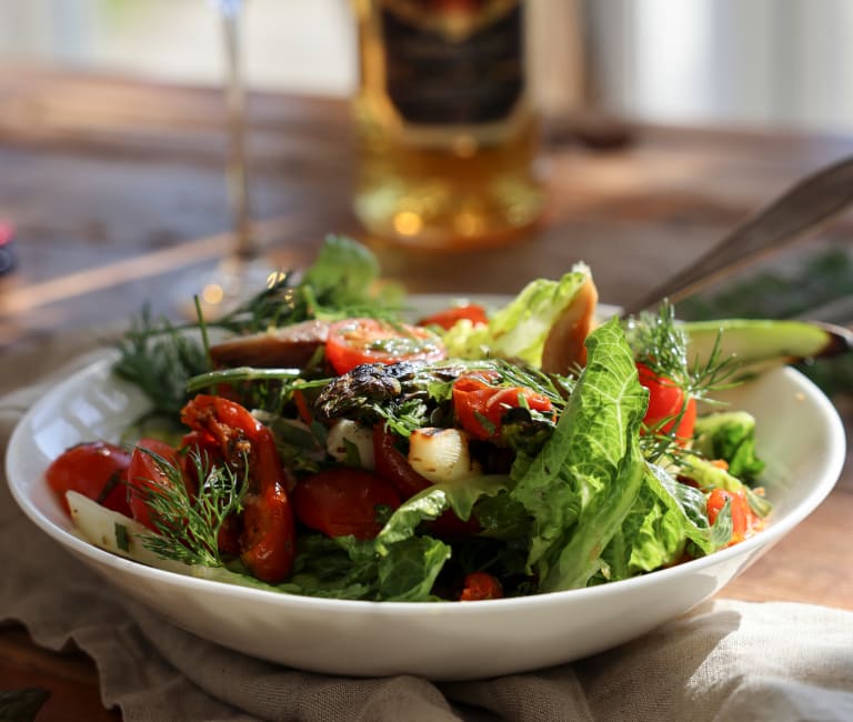 Summer salad with grilled asparagus and smoked mackerel | Matured at ...