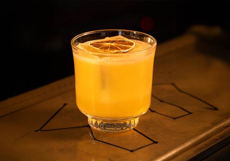 Fireball Sour - frisk whiskydrink | folk o folk