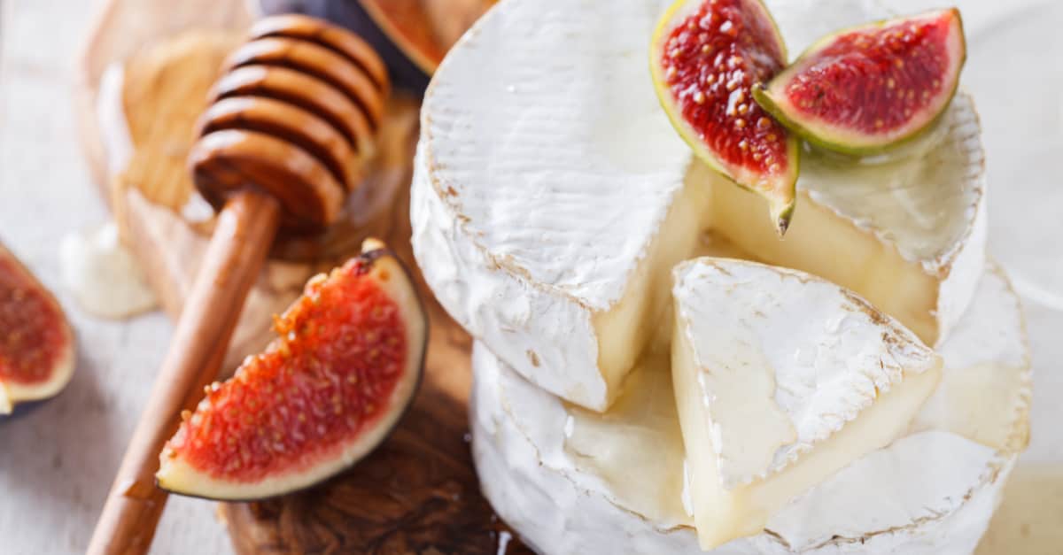 5+1 vinkkiä juustojen valintaan ja tarjoiluun | Viinimaa