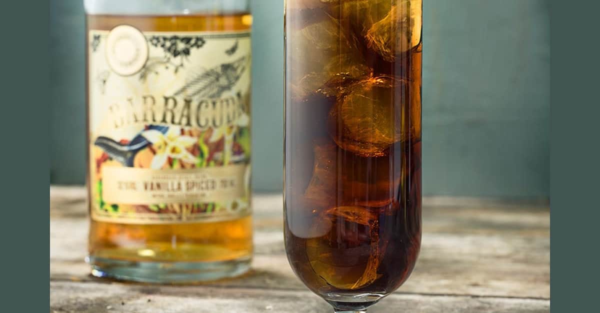 Rom & Cola - med ton av vanilj och kola | folk o folk