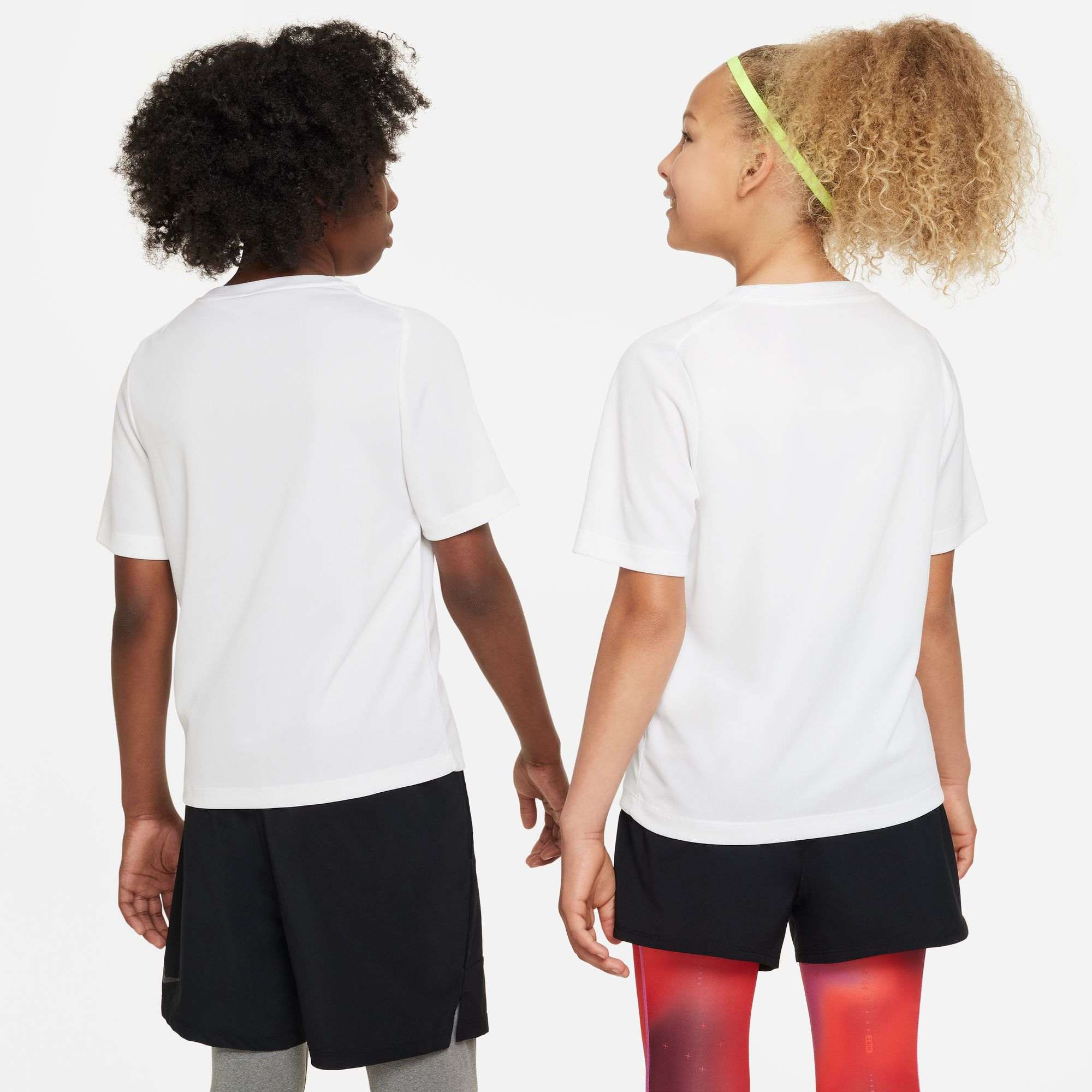Nike Dri-FIT Multi+ Training Top Barn