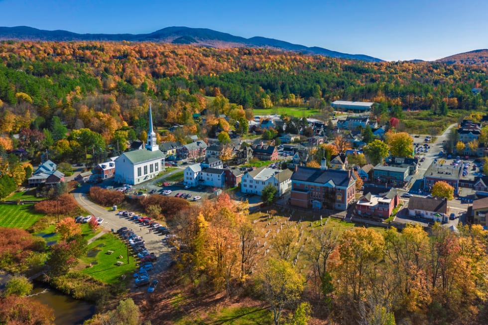 15 Best Places to Live in Vermont in 2025