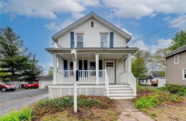 146 Ward Street - Wallingford Center, CT apartments for rent