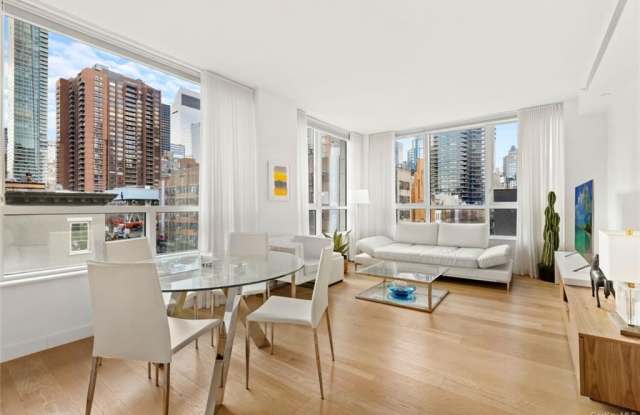 301 E 61st Street - New York City, NY apartments for rent