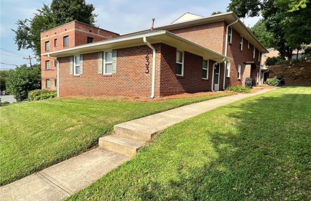 North Sunset - Winston-Salem, NC apartments for rent